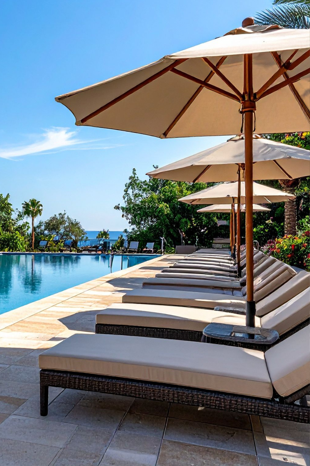 Best Beach Resorts in Texas (Luxury Stays + Gulf Coast Getaways)