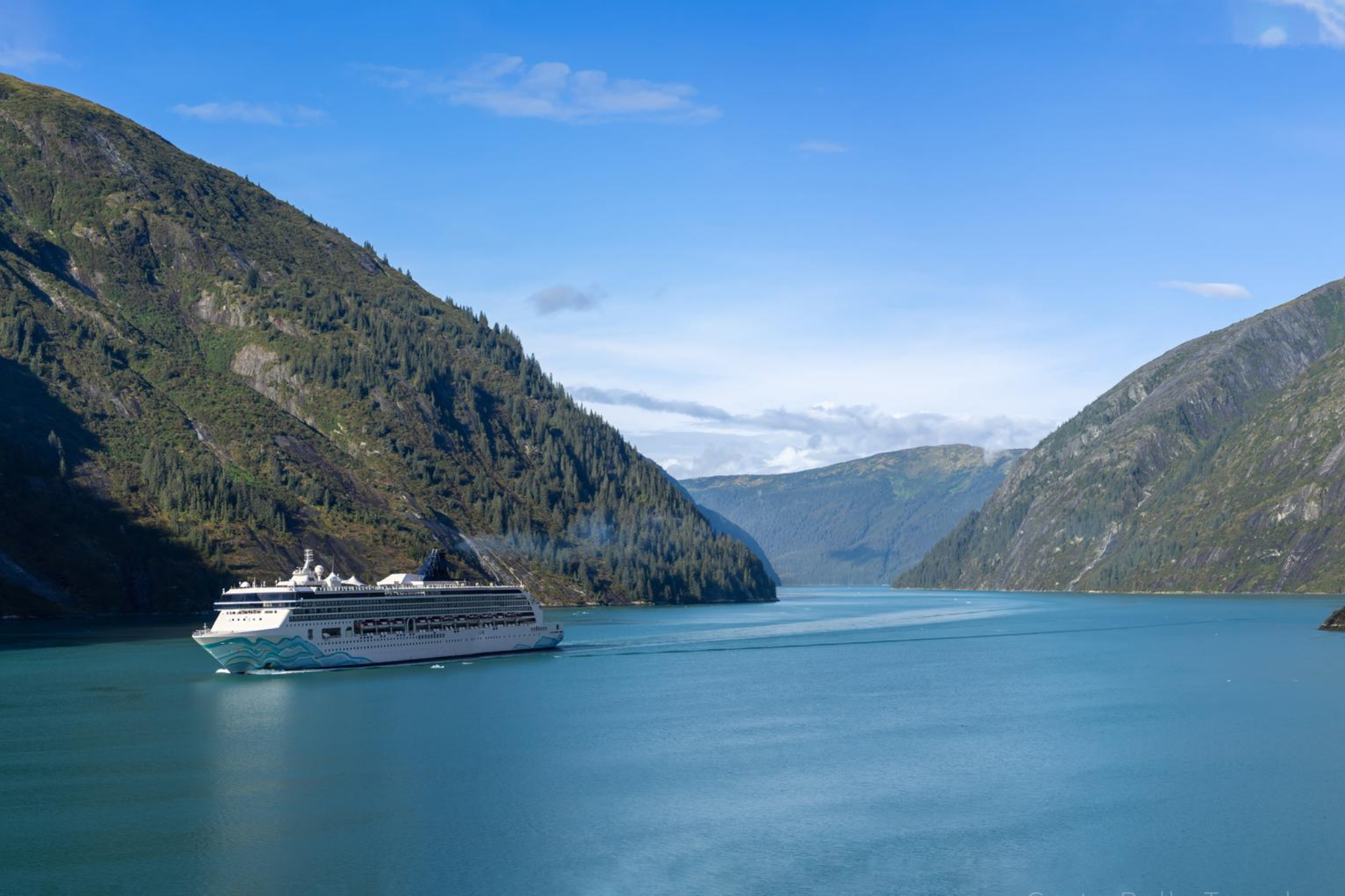 Princess vs Royal Caribbean Alaska Cruise: Which Is Better?